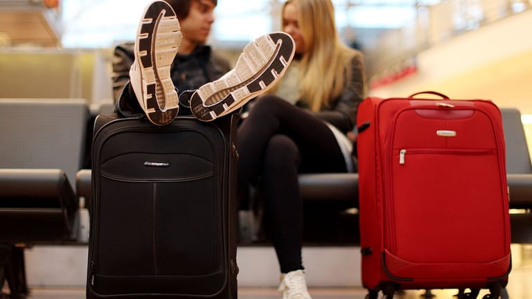 Taille valise cabine : comment savoir si votre bagage est autorisé ...